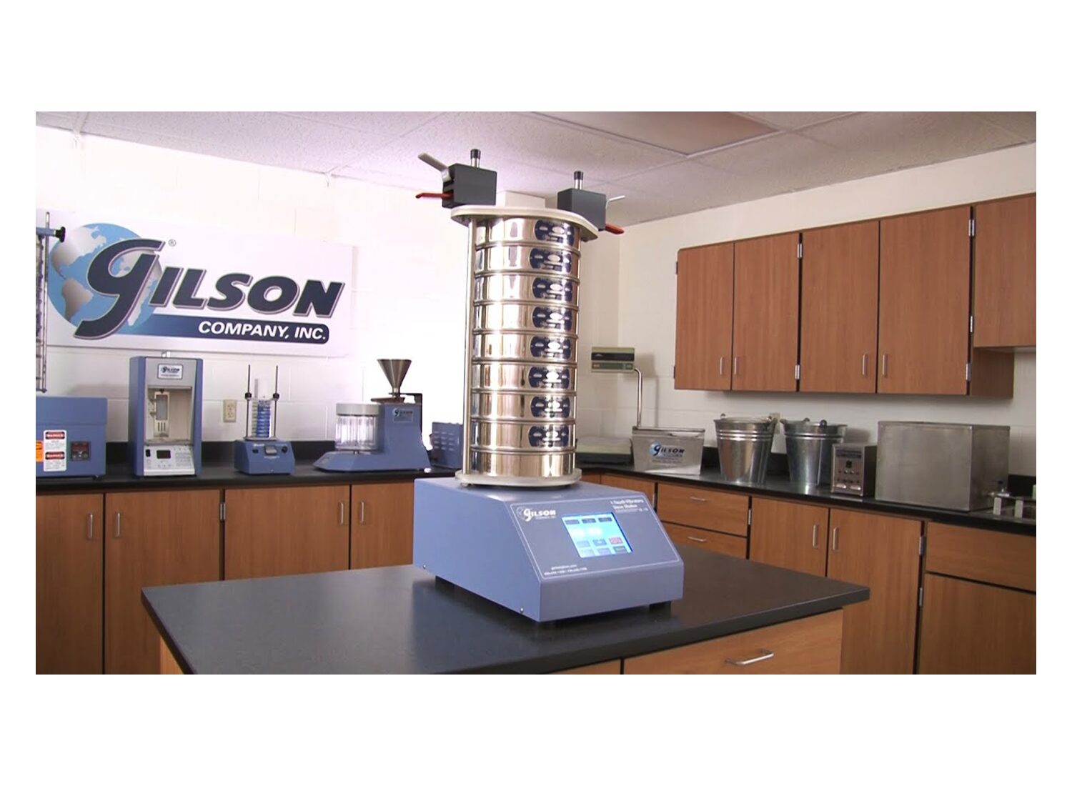 Gilson Sieve Shaker: Particle Size Analysis