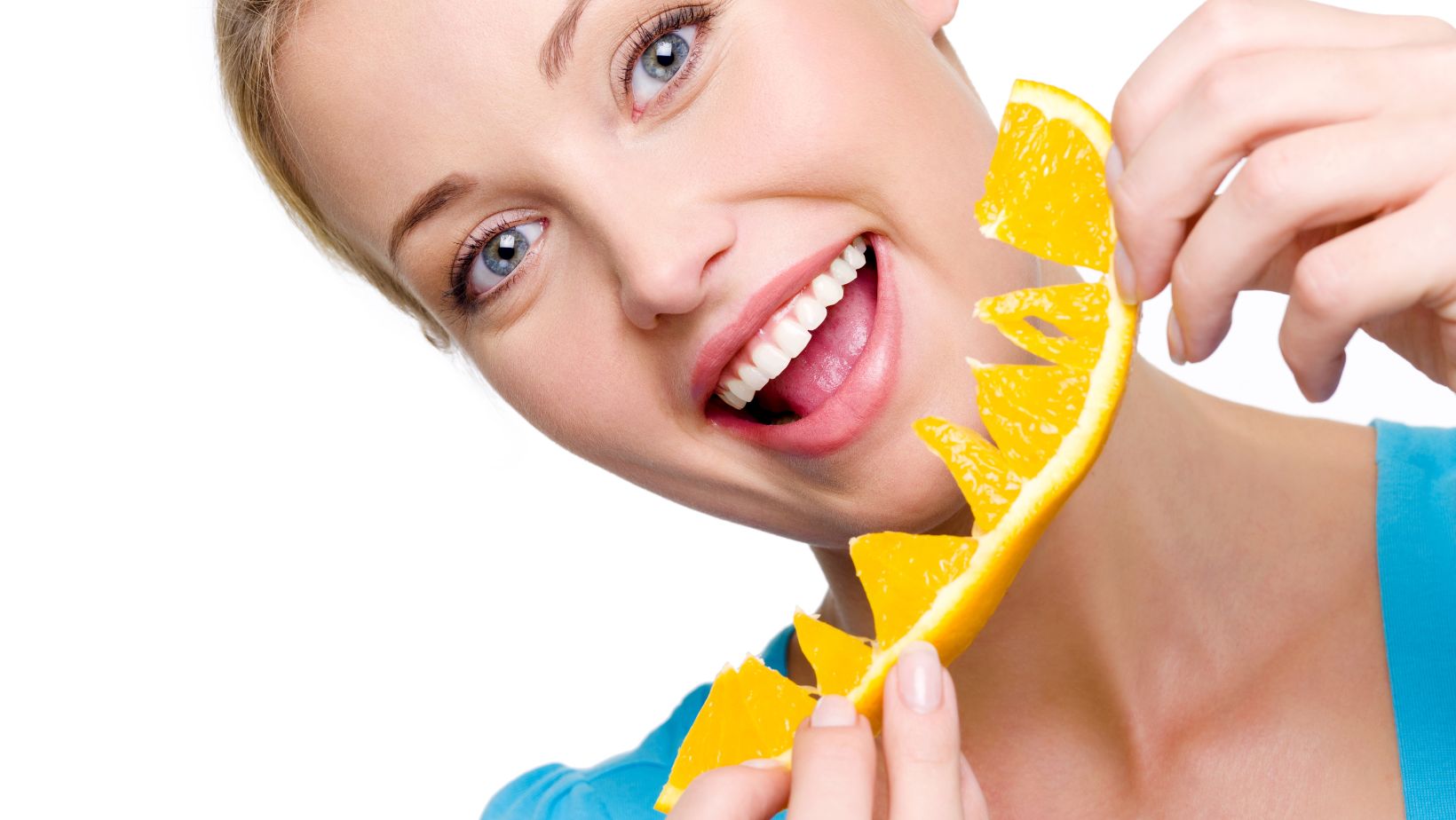 Which Animals Eat Oranges? 21 That Can and 9 Who Shouldn't - Oxford Pets