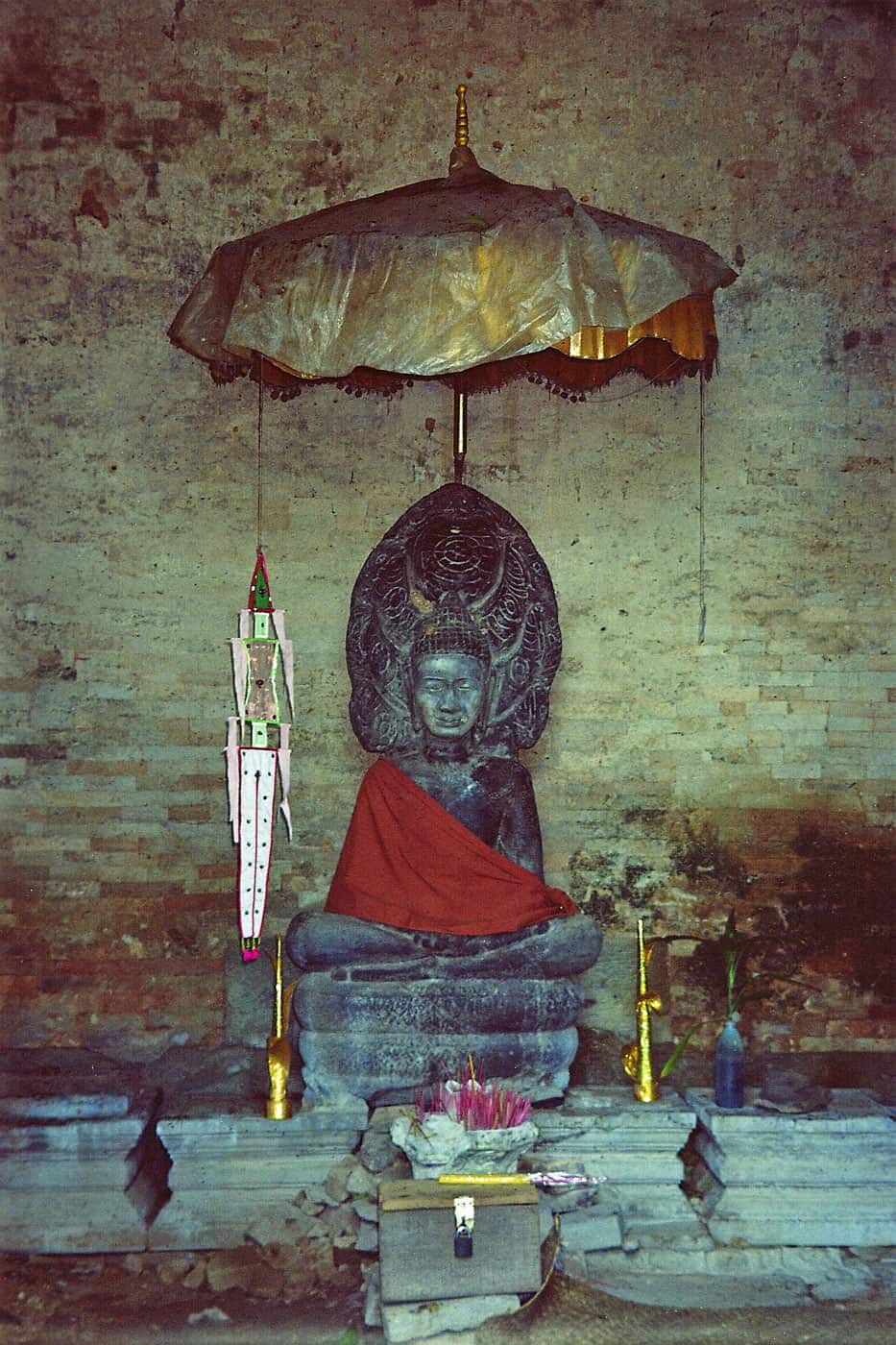 Nature forces at the Big Circuit temples - Meanwhile in Thailand