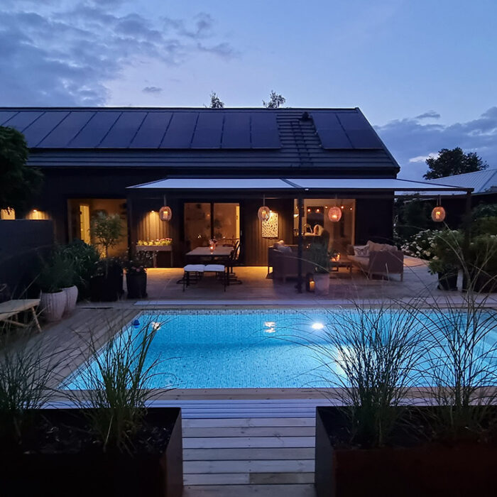 Pool ovan mark / Ovanmarkspool billigare än att gräva ned poolen