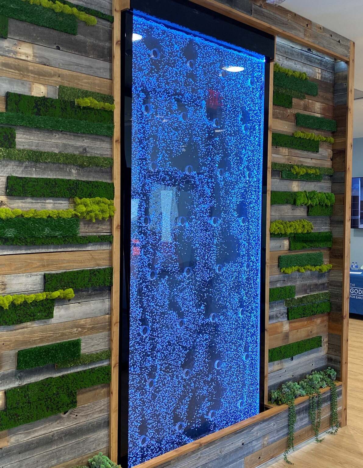 Custom Indoor Water Feature Gallery | Midwest Tropical