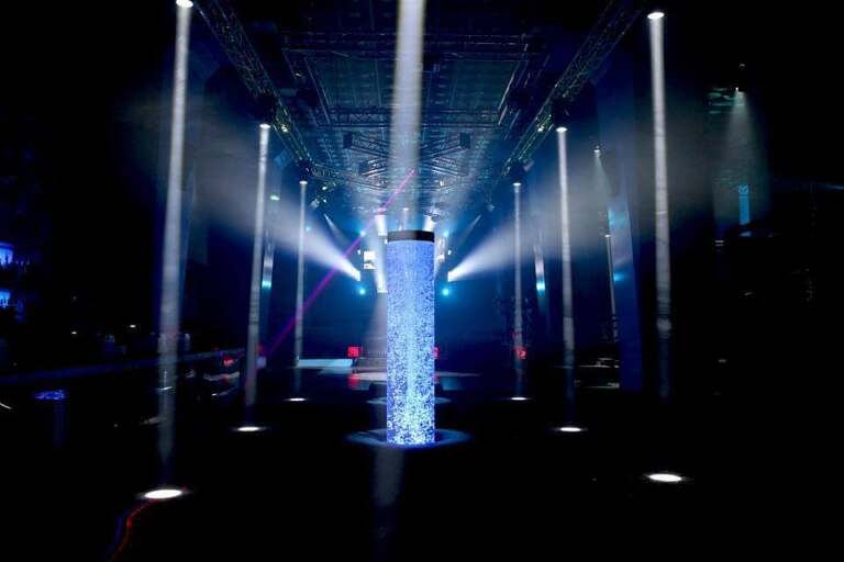 Custom Indoor Water Feature Gallery | Midwest Tropical