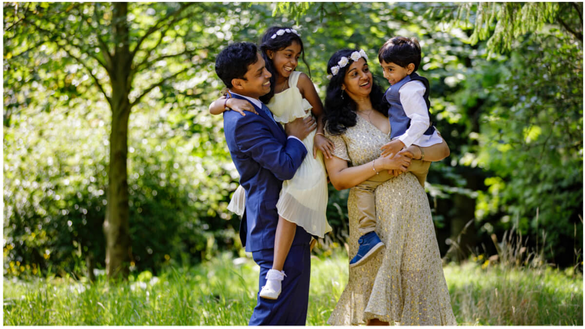 Bodenham Arboretum Family Photo Shoot - Daniel James Photography