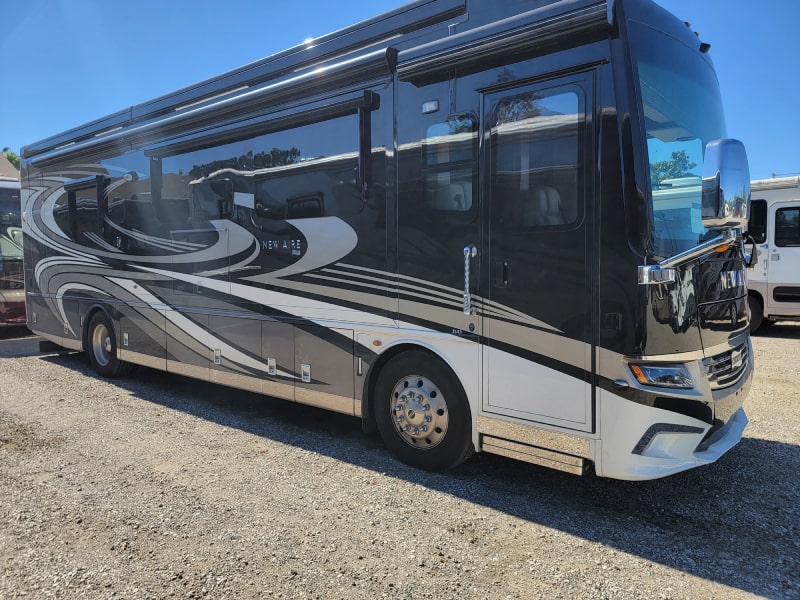 Redlands Truck & RV - Southern California's Premier RV Repair Shop