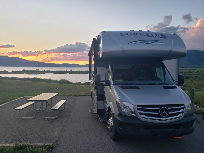 Sprinter 2500 and 3500 2007 and Newer Class B - Redlands Truck & RV