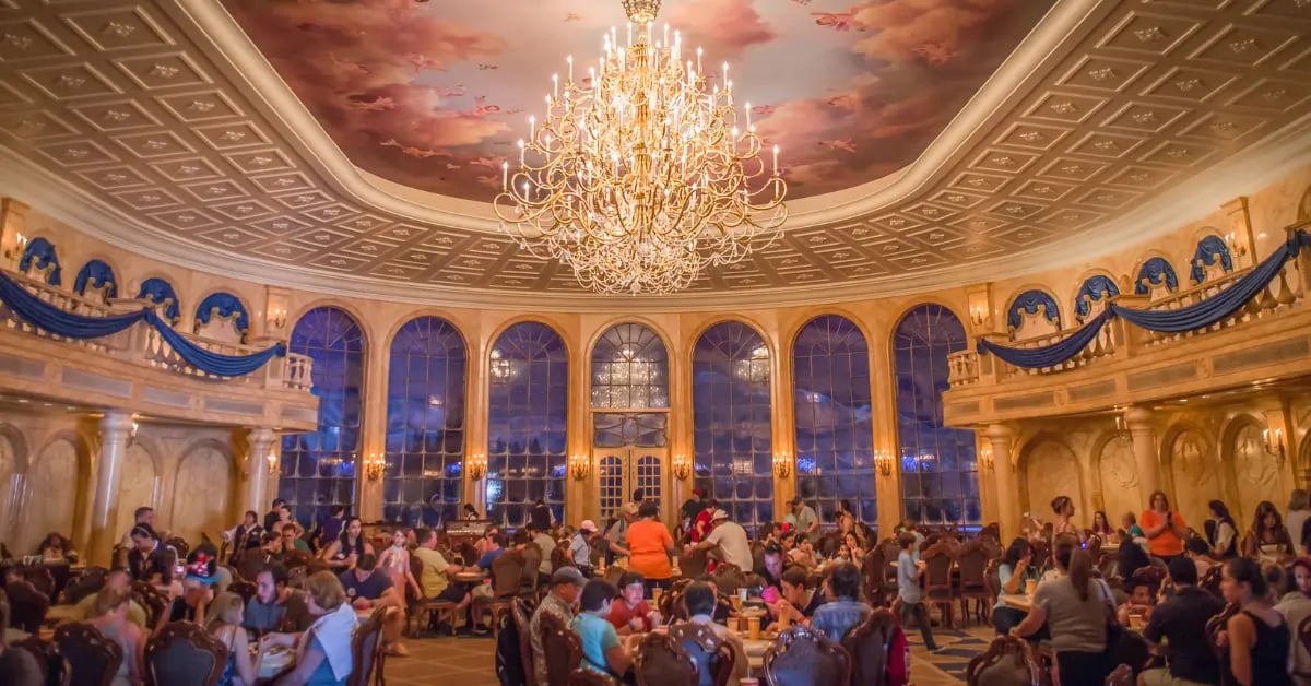 10 Best Magic Kingdom Restaurants: Where to Eat at Disney World