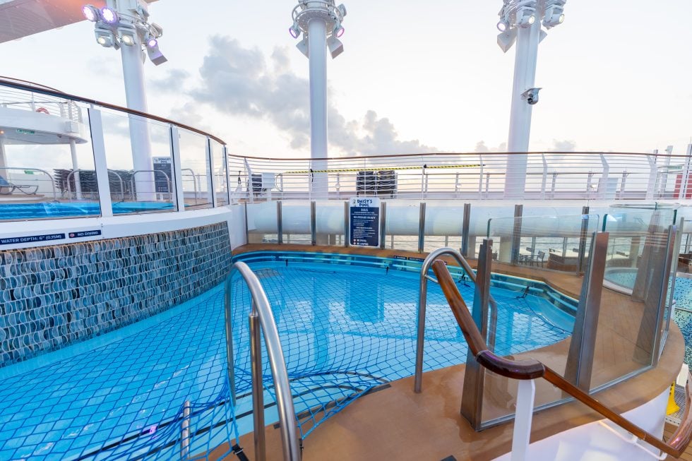 Disney Wish Pools and Slides: A Complete Guide - WDW Magazine